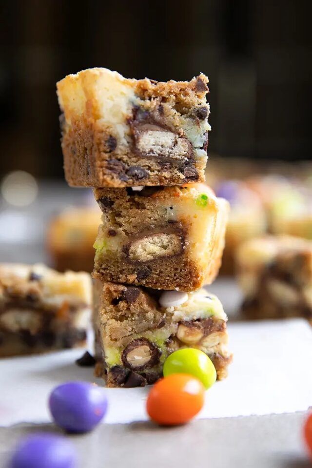 28 Easy Halloween Treats Everyone Will Love | Urban Cowgirl
